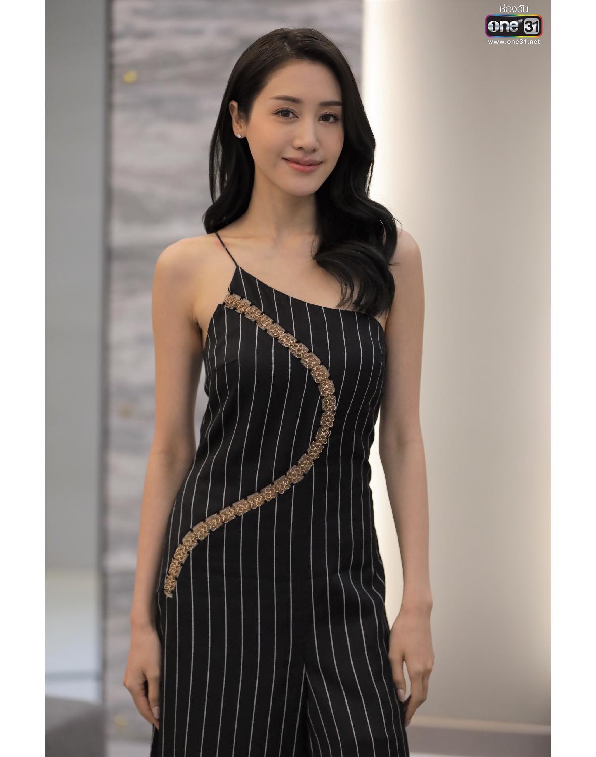 “พิม - พิมประภา” อีกหนึ่งดอกไม้..ที่ยึดมั่นในความถูกต้อง ชวนลุ้น! จะหลุดพ้นจากวังวน “ดงดอกไม้ ...