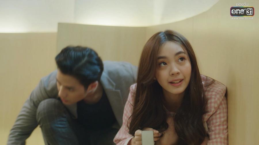 “เอินเอิน” ควง “แบงค์” เดตหวังมัดใจ สุดท้ายกลับพีค!! มุดหนีลงใต้โต๊ะ ใน ซินเดอเรลล่า 2022 ...