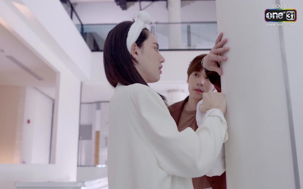 เปิดฉาก #รักร้ายEP1 “ใหม่” เดจาวูเจอ “เจษ-มิว” สองหนุ่มต่างสไตล์...แต่บังเอิญเหมือน | one31.co.th